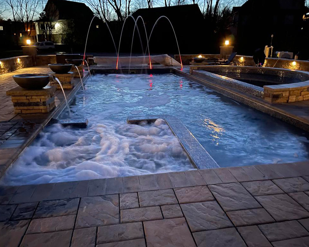 Regal Fiberglass Pool with Integrated Spa – Luxury Pool & Spa Combo by ...