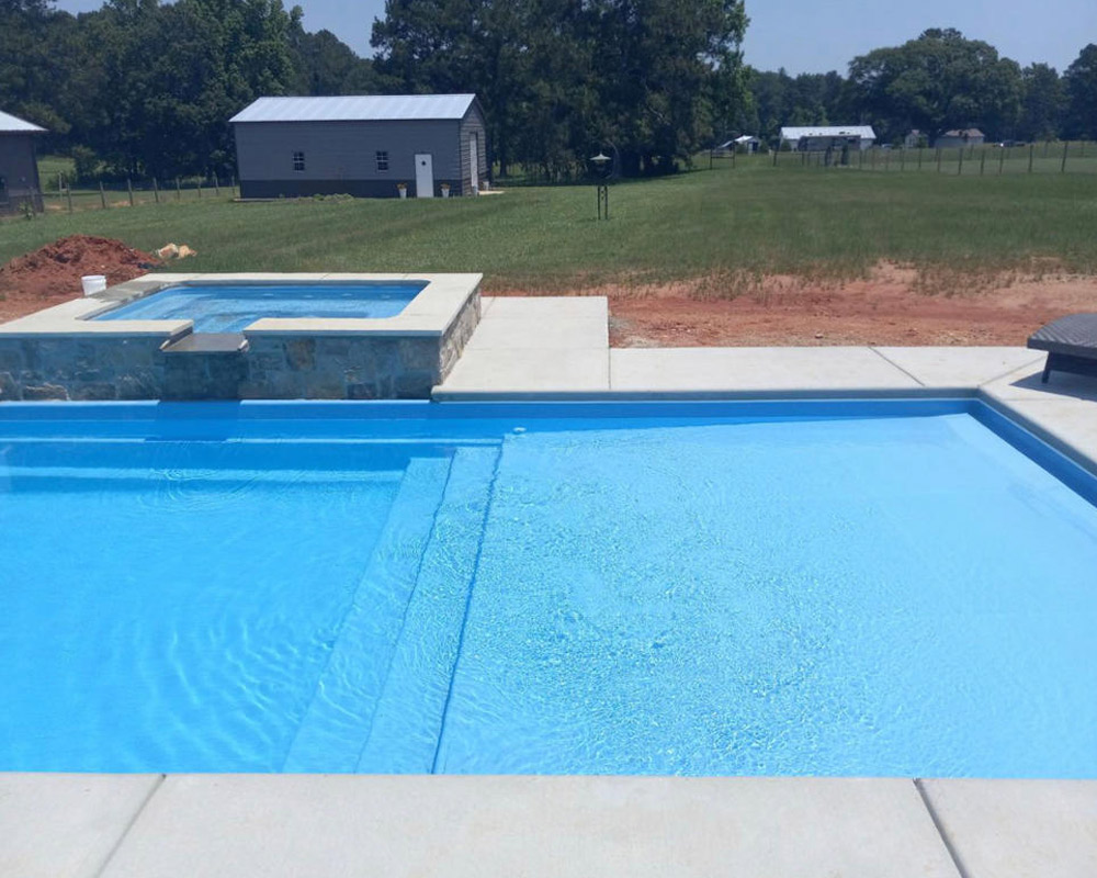 Beach Entry 16 Fiberglass Pool – Spacious, Easy-Entry Pool by Tallman Pools