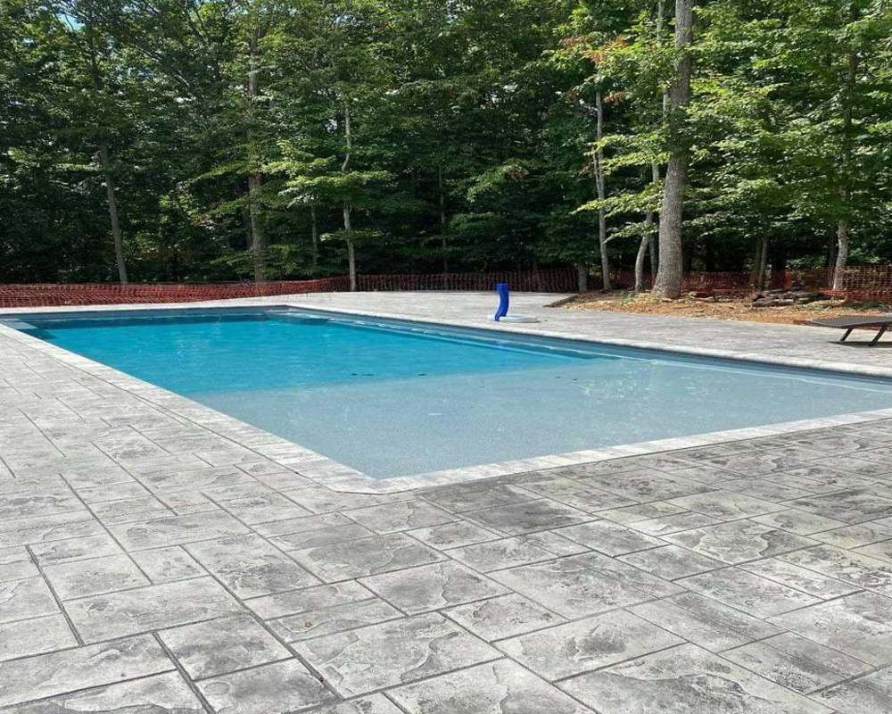 Beach Entry 14 Fiberglass Pool – Compact, Easy-Entry Pool by Tallman Pools