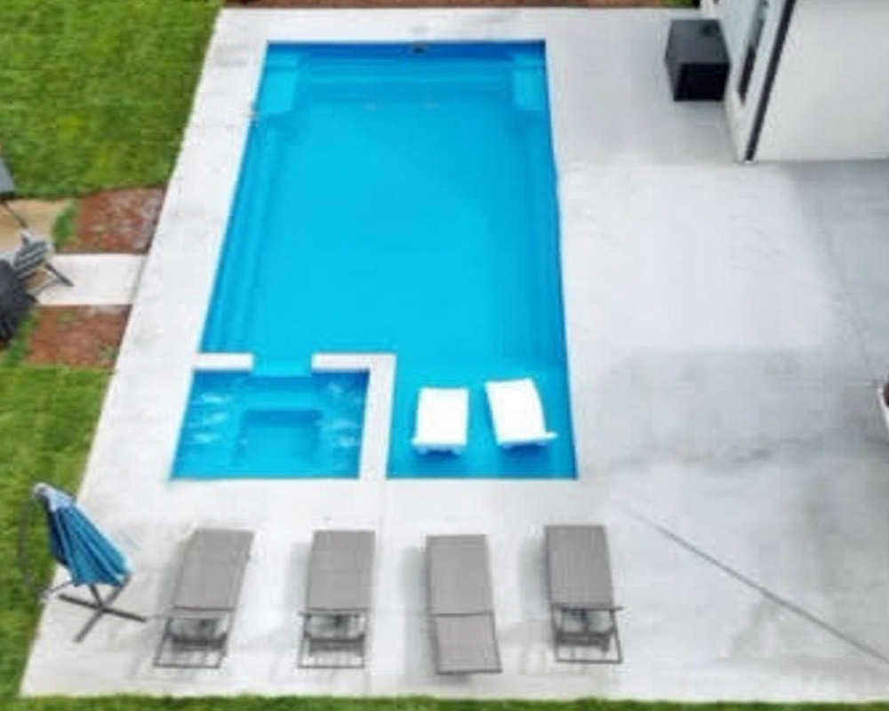 Spartan 16 Fiberglass Pool with Spa – Versatile, Relaxing Design by ...