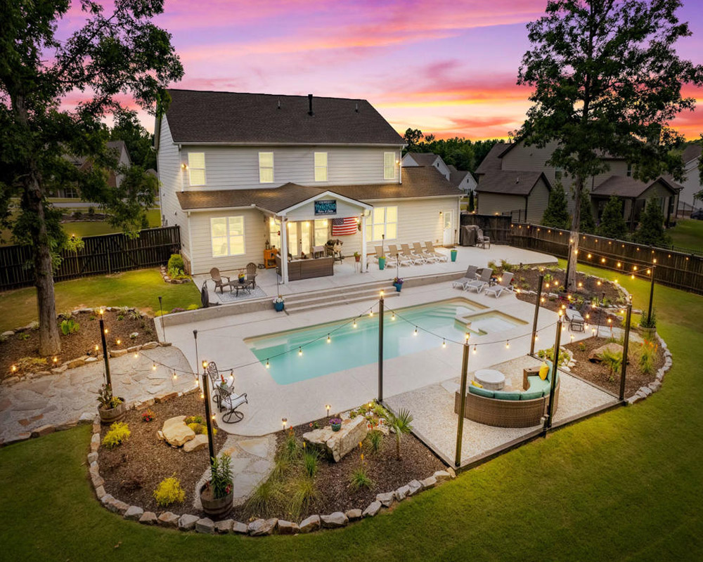 Majestic Fiberglass Pool with Integrated Spa – Luxury Pool & Spa Combo ...